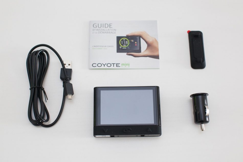 Test du Coyote Mini, l'avertisseur de dangers en mini